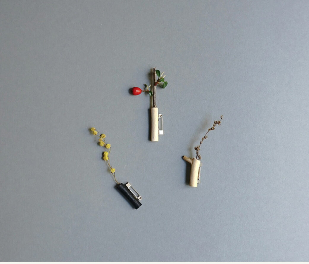 How to make a brooch – DIY-Anleitung für Kinder: Brosche // HIMBEER