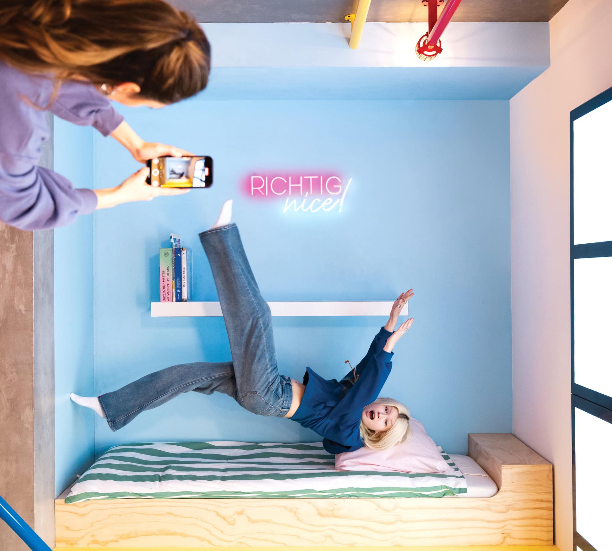 Tickets für The Upside Down Berlin im Oster-Gewinnspiel 2025